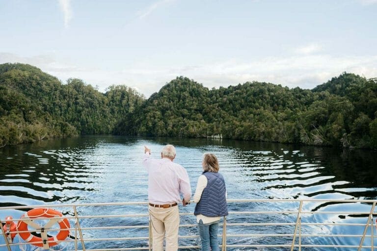 Which Gordon River cruise is best - Red boat or grey boat?